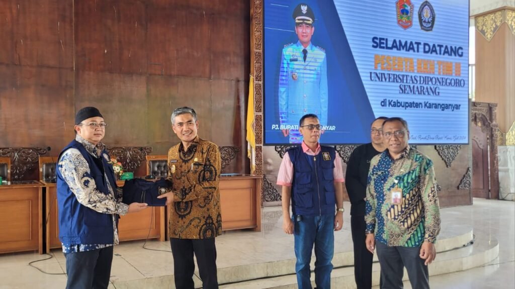 550 Mahasiswa Undip Siap KKN di Karanganyar, Usung Tema 'Pemberdayaan Masyarakat secara Inclusif ...